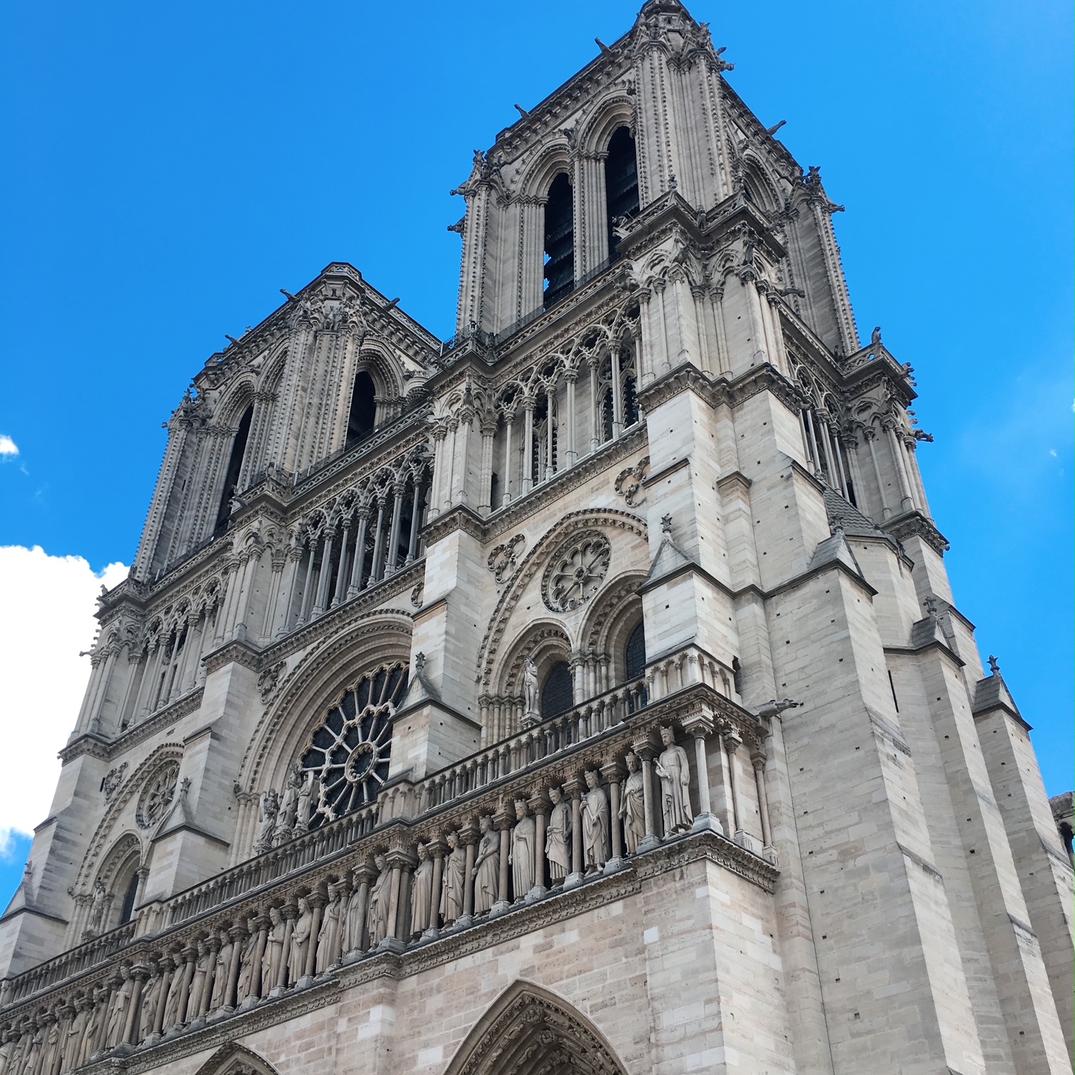 A Study of Three: Gothic Cathedrals – A Walk Through The City